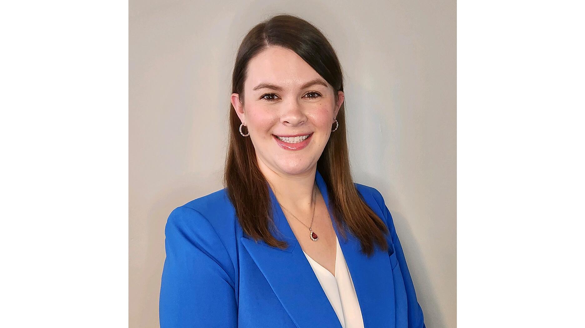AGS, GIA Award Beatrice Shipley Scholarship to Second-Gen Jeweler ...