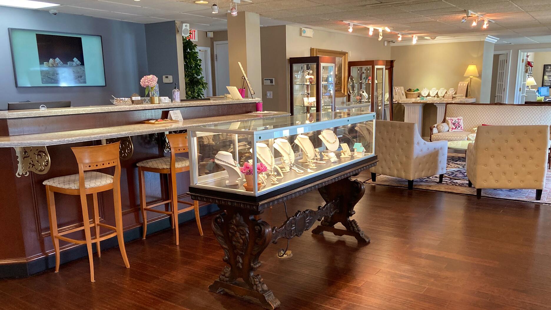 Winning Engagement Rings Sales as an Independent Retailer | National ...