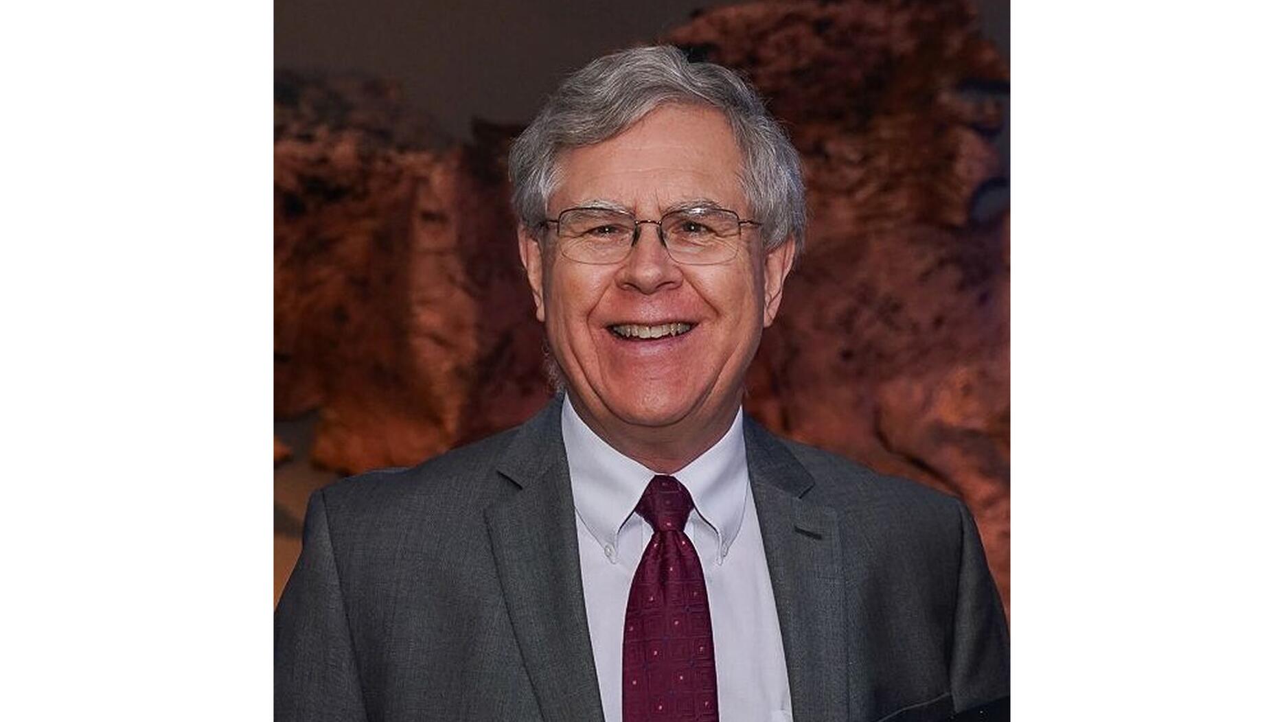 Smithsonian’s Jeffrey Post to Receive 2023 Bonanno Award | National Jeweler
